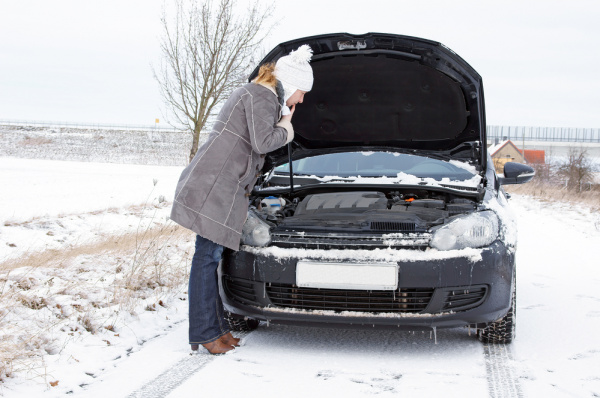 5 Fluids Your Car Needs to Survive the Winter - Tommy's Automotive